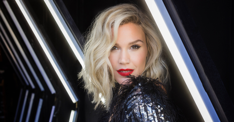 Joss Stone Blonde Hair